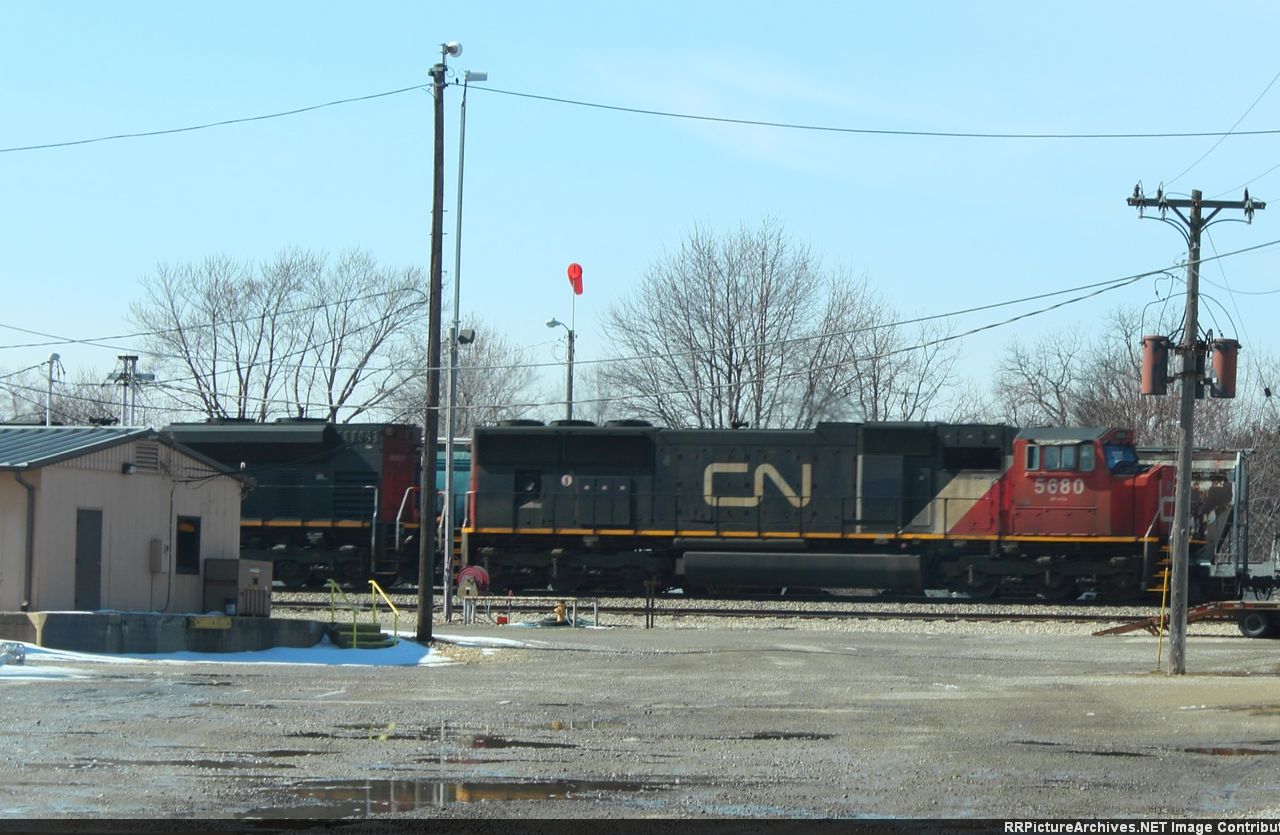 CN 5680